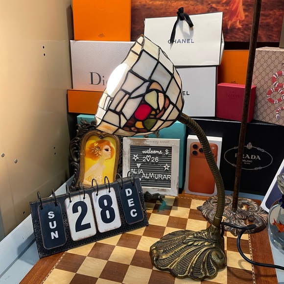 Accents | Tiffanystyle Stained Glass Banker Or Desk Lamp With A ...